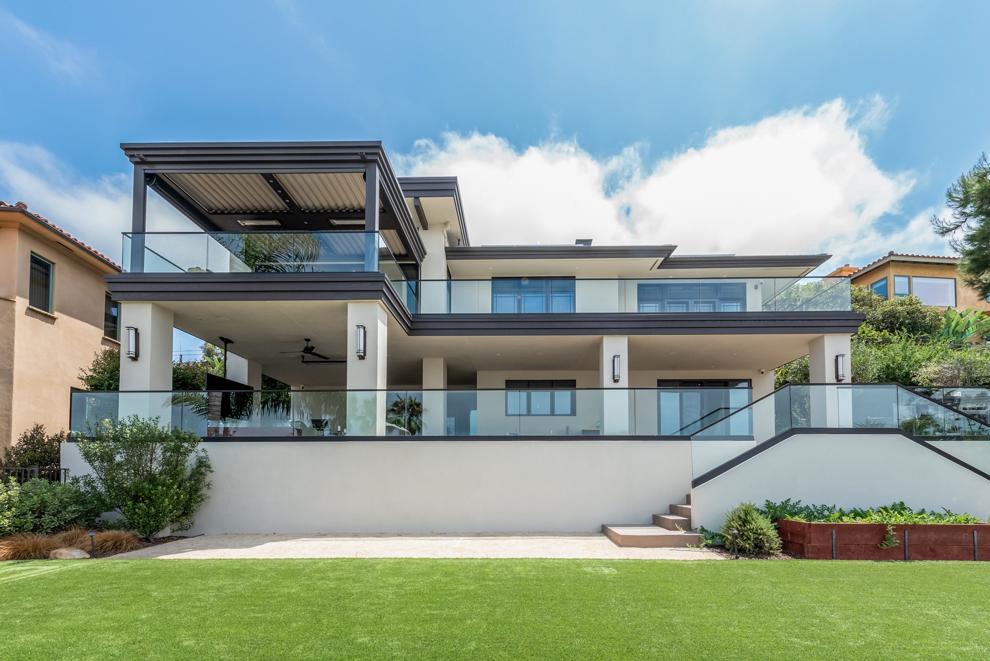 Inside Portfolio Deck Ocean Views - Outdoor Elements