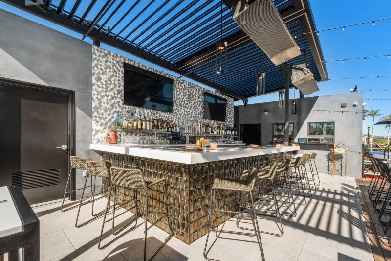 Carnation Bromic Heater System Installation - Outdoor Elements