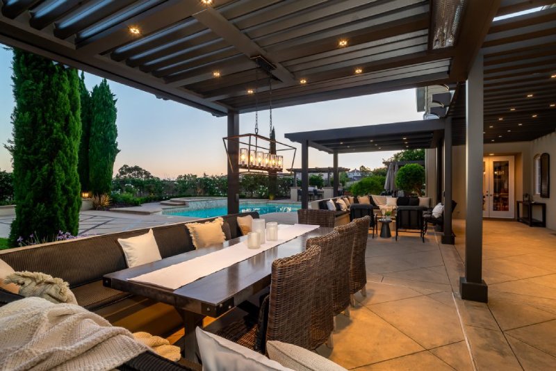 Carnation Bromic Heater System Installation - Outdoor Elements